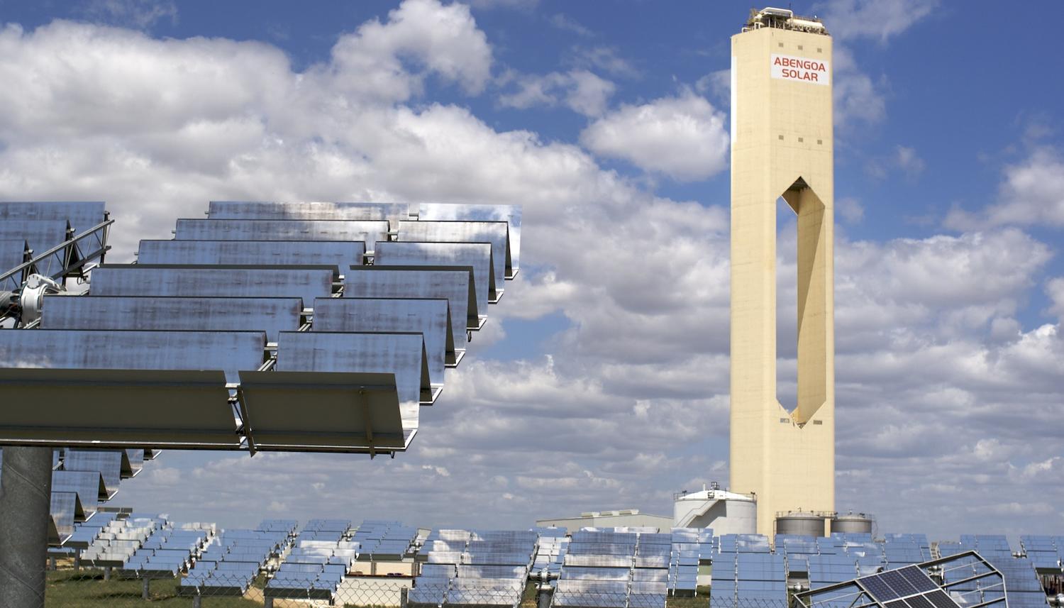 Abengoa | Los Benjumea de Abengoa: la hidalguía derrochada - El Salto ...