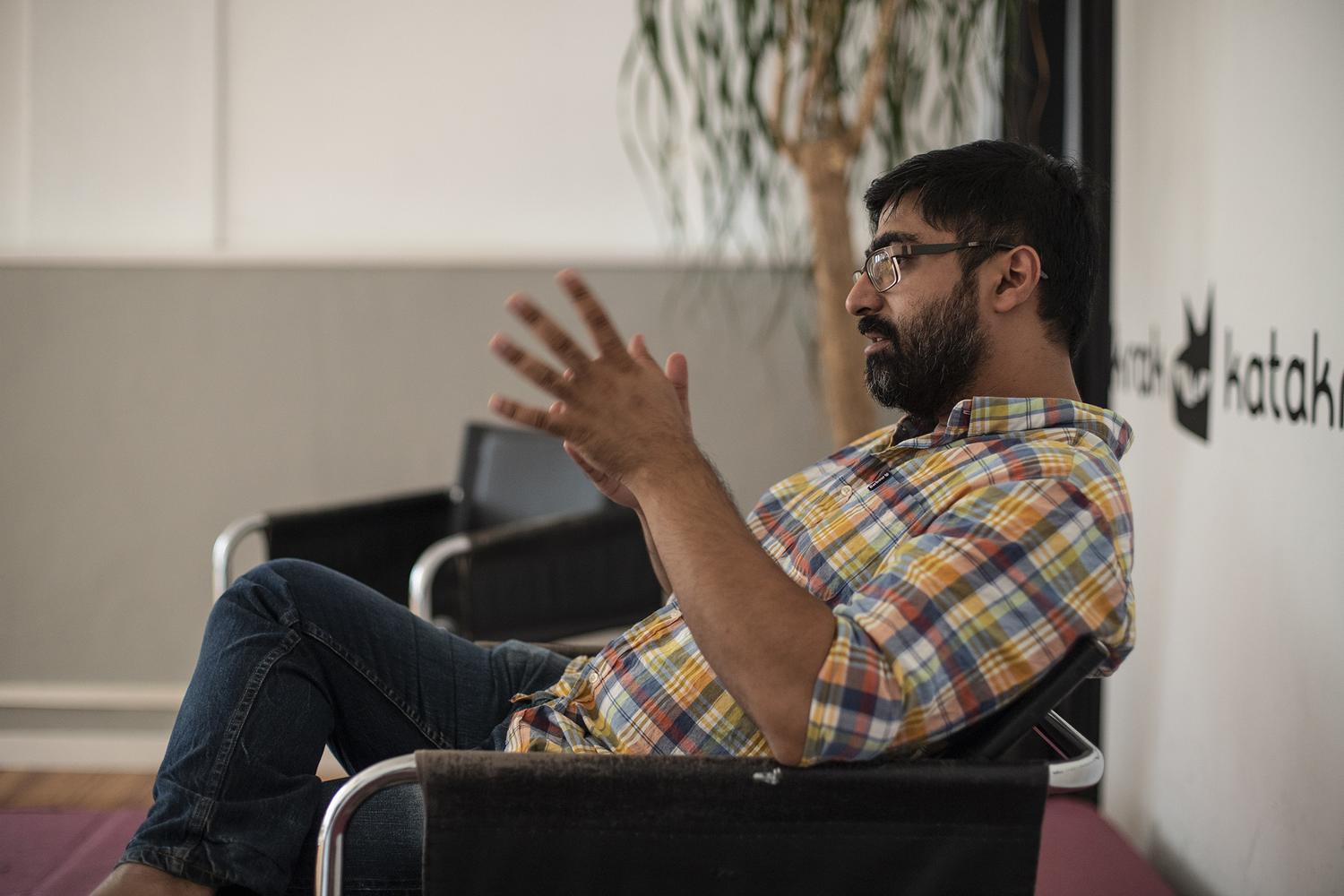 Asad Haider: “Debemos resistir la superstición identitaria” - El Salto ...