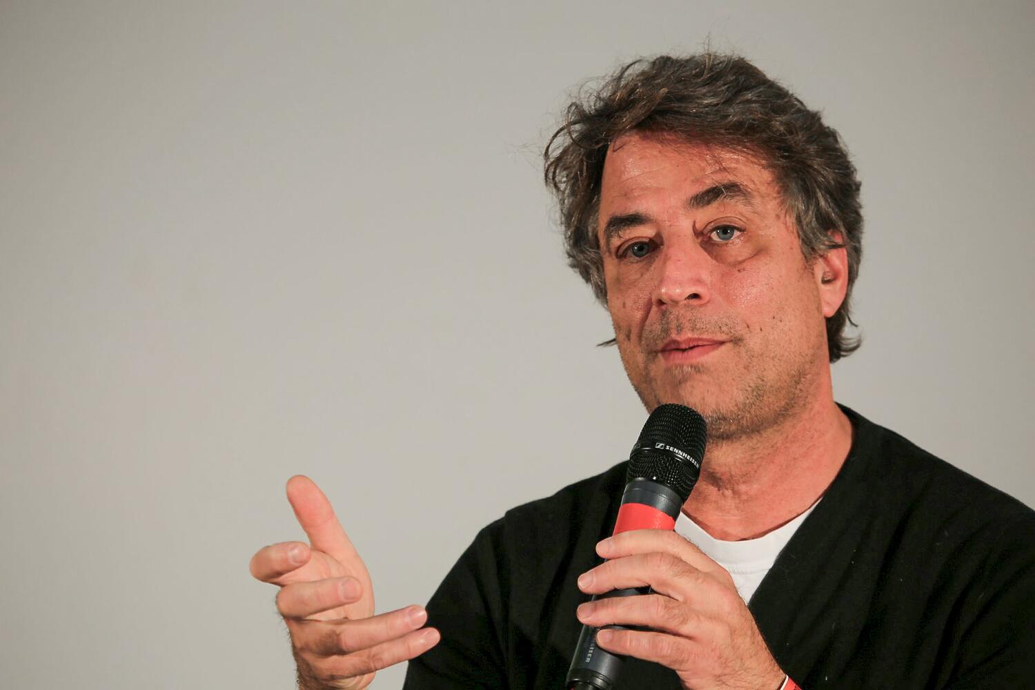 Michael Hardt: “La respuesta a Trump no debe ser volver a la normalidad ...